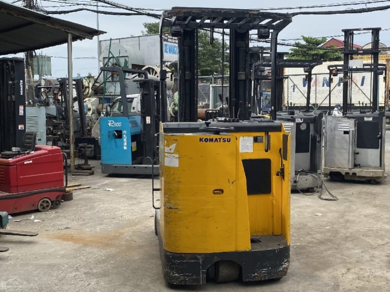 Xe Nâng Komatsu FB15RS-12 - Xe Nâng Bình Thuận - Phan Thiết